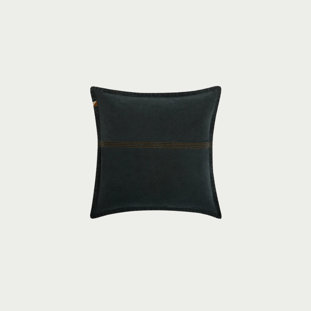 Camp In Cushion - 65x65cm – Good Huis Co